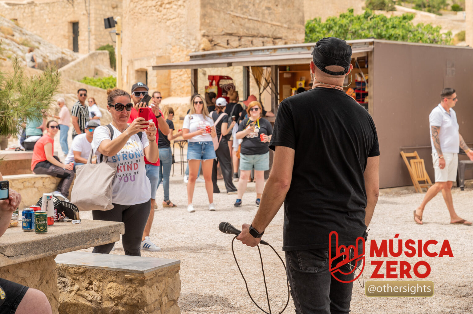 Hurricane en el Castillo de Santa Bárbara [Crónica] - Música Zero